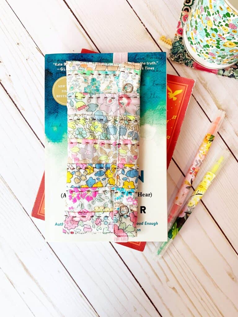 Scrappy Pencil Case Bookmark- Sewing Tutorial – Clover Needlecraft