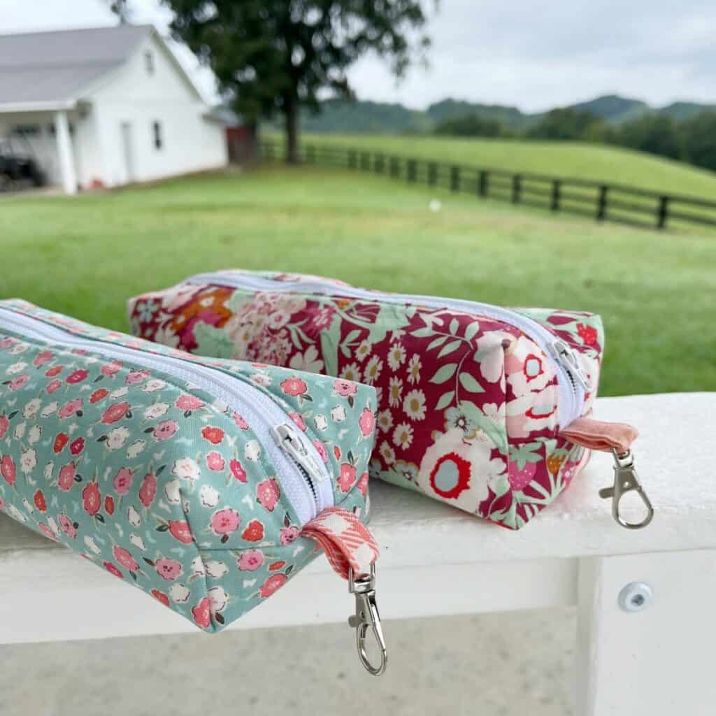 Back To School Pencil Pouch {Sewing Tutorial} – Clover Needlecraft