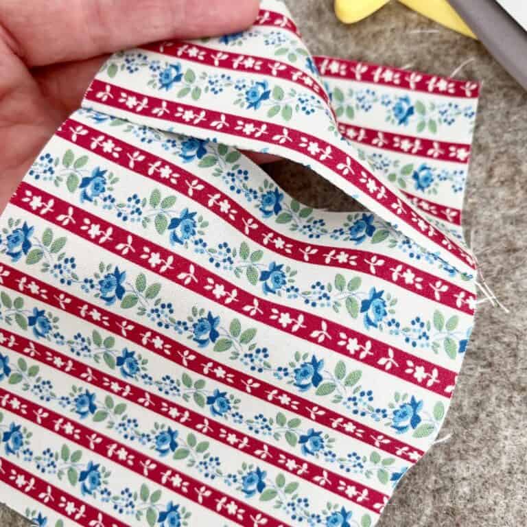 DIY Needle Holder Books – Clover Needlecraft