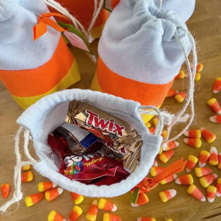 Candy Corn Trick-or-Treat Bag! (sewing tutorial) – Clover Needlecraft