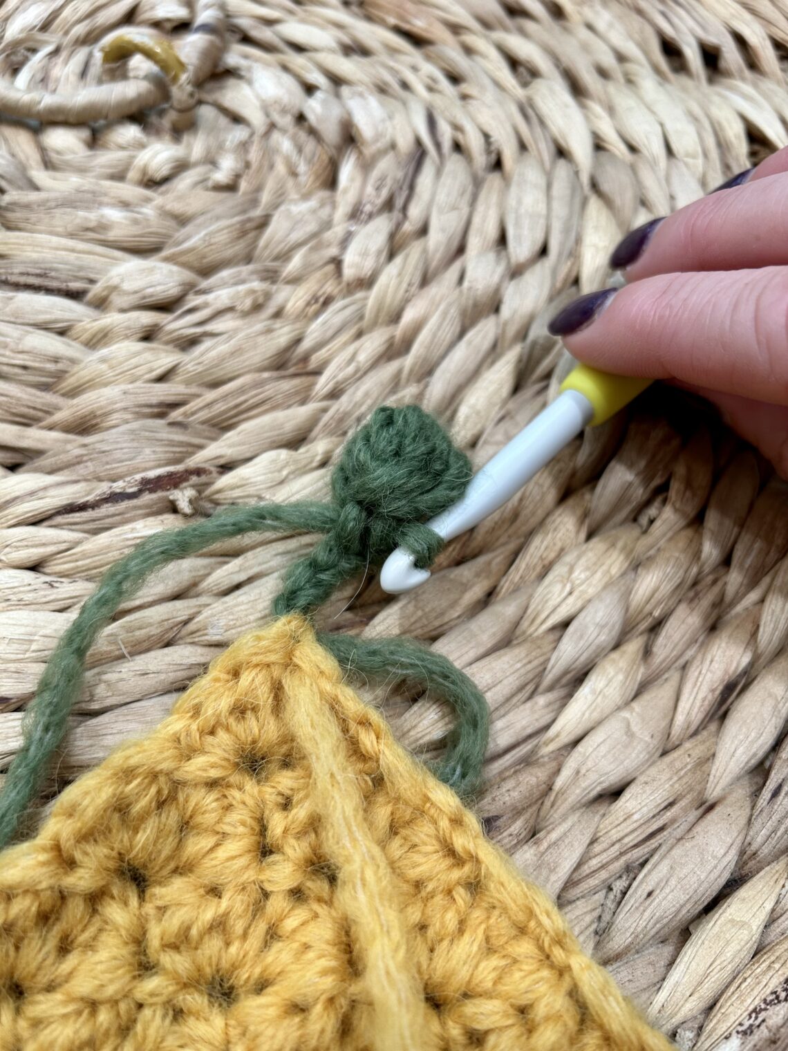 Color-Block Scarf (crochet pattern) – Clover Needlecraft