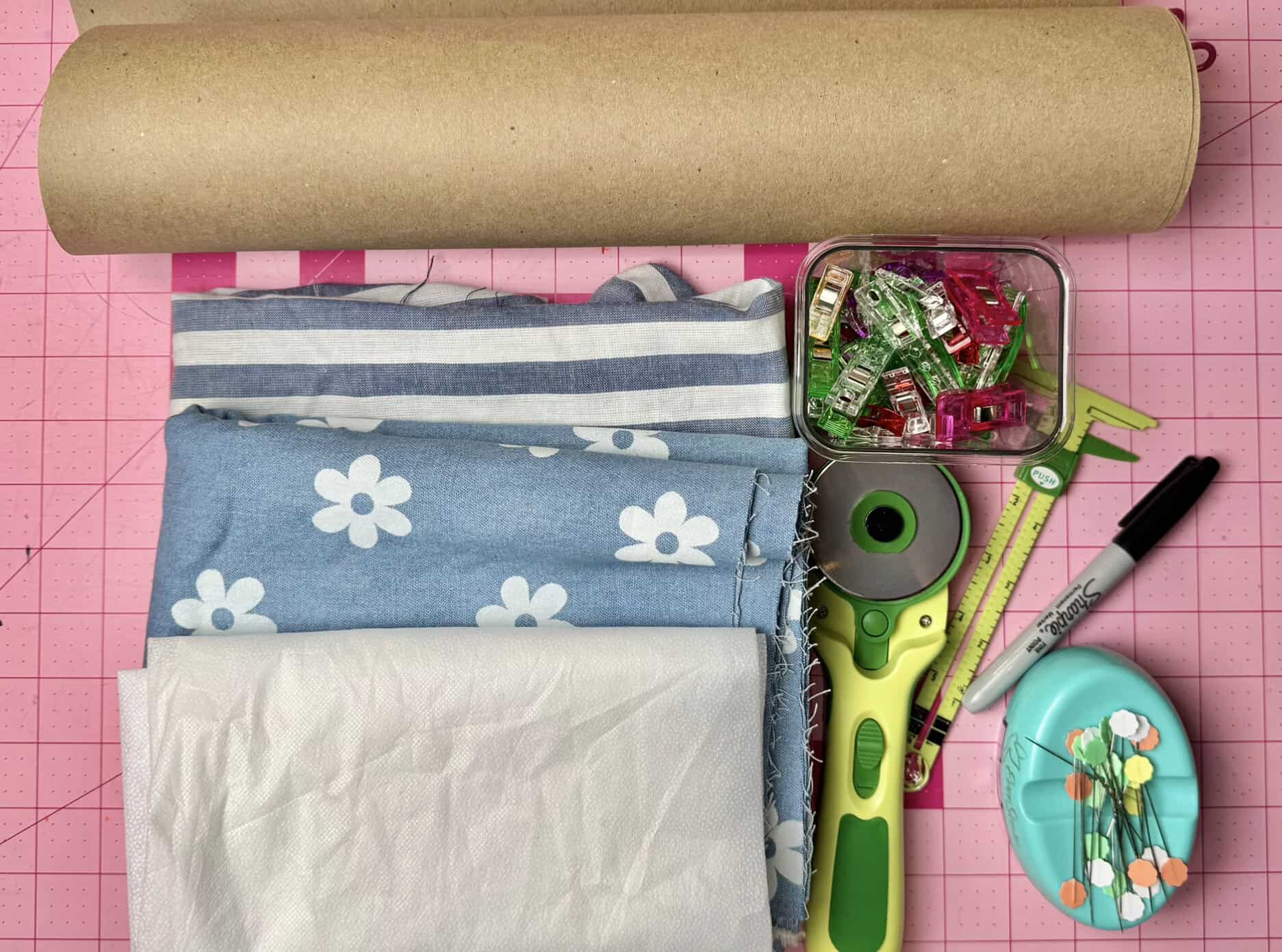 DIY Open-Top Buckethat *free pattern* – Clover Needlecraft