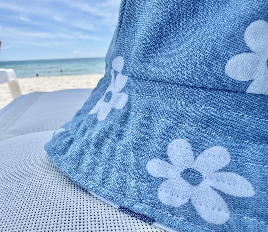 DIY Open-Top Buckethat *free pattern* – Clover Needlecraft